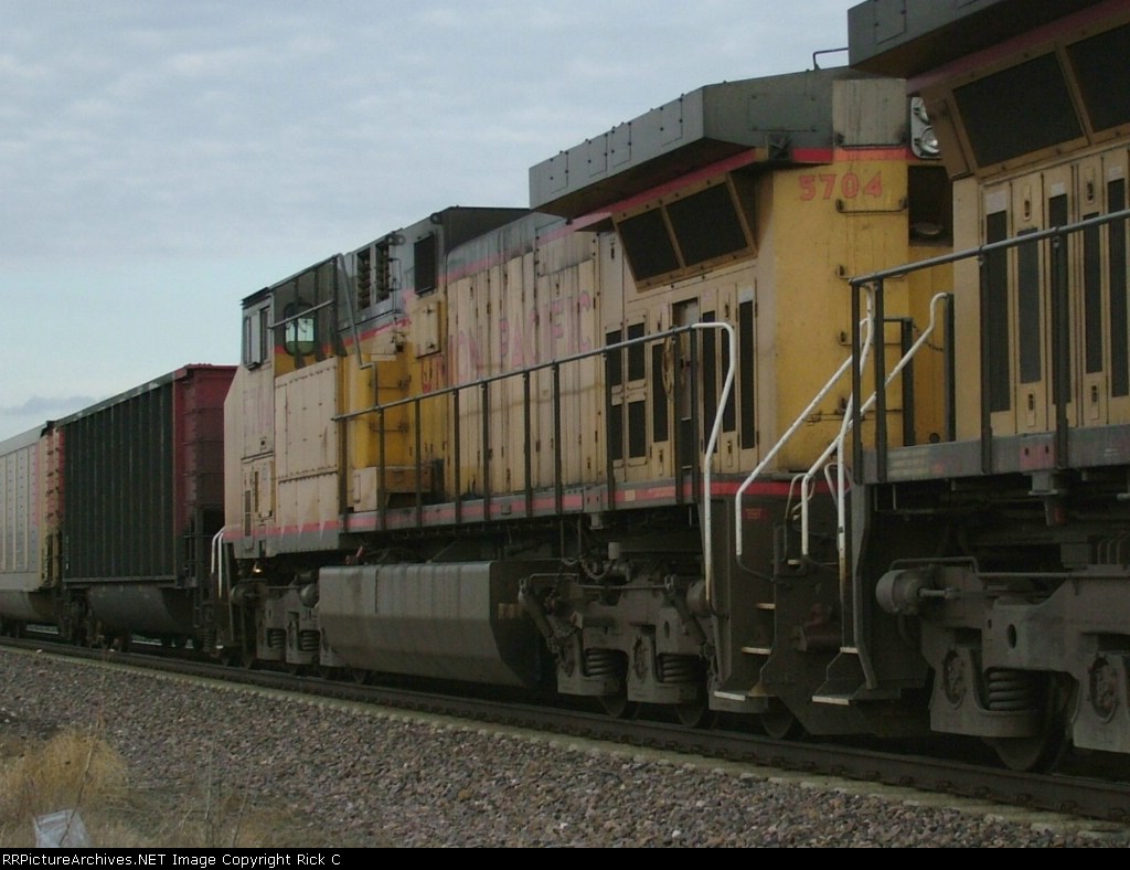 UP 5704 Is The #2 Power on WB CWEX Empties